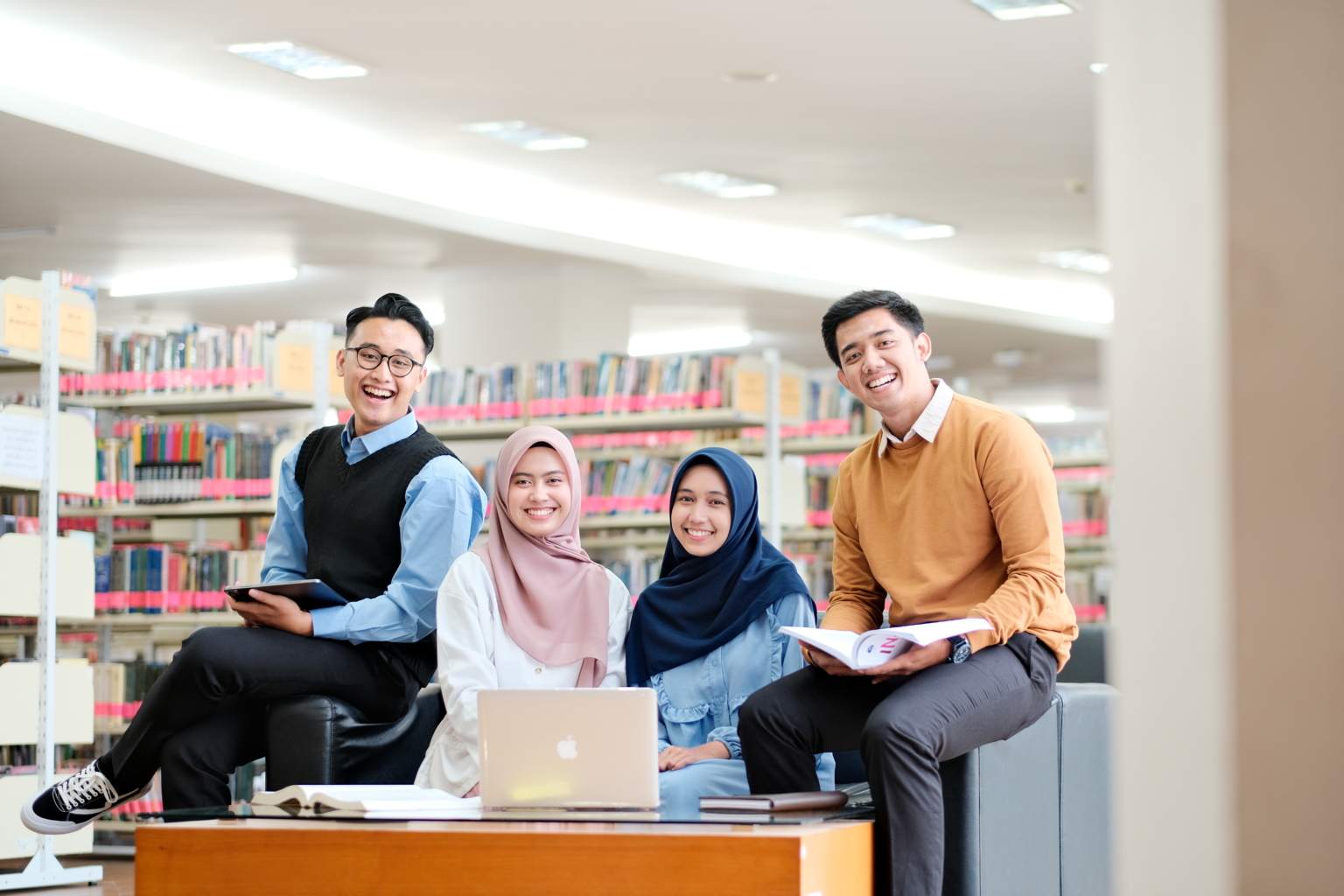 PMB UII - Penerimaan Mahasiswa Baru UII